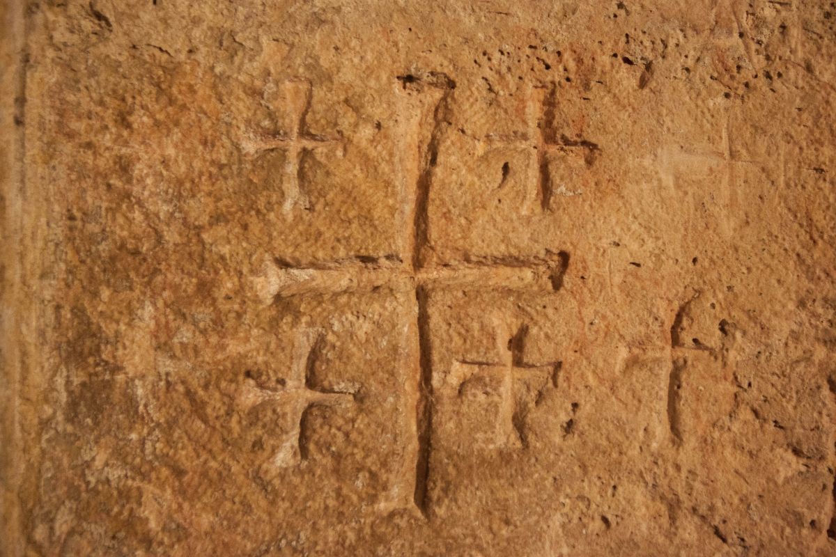 What Is The Meaning Of The Jerusalem Cross? - SymbolScholar What Is The Meaning Of The Jerusalem Cross? - SymbolScholar