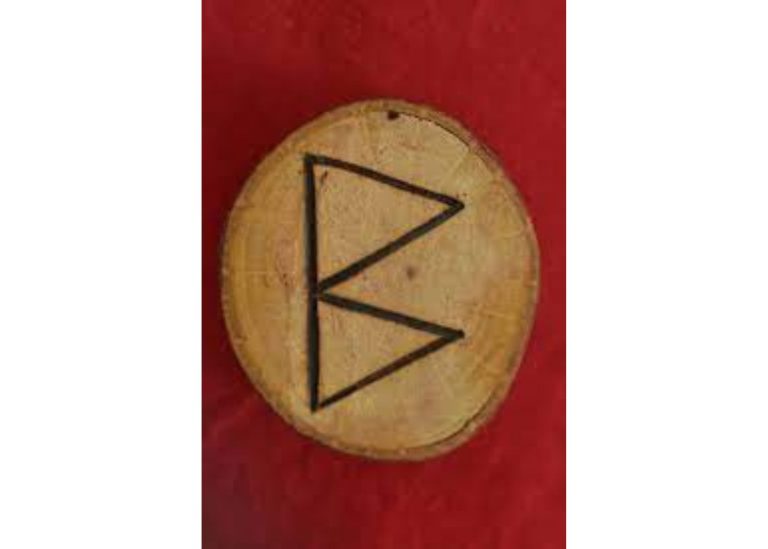 What Are Freya Goddess Symbols? - SymbolScholar